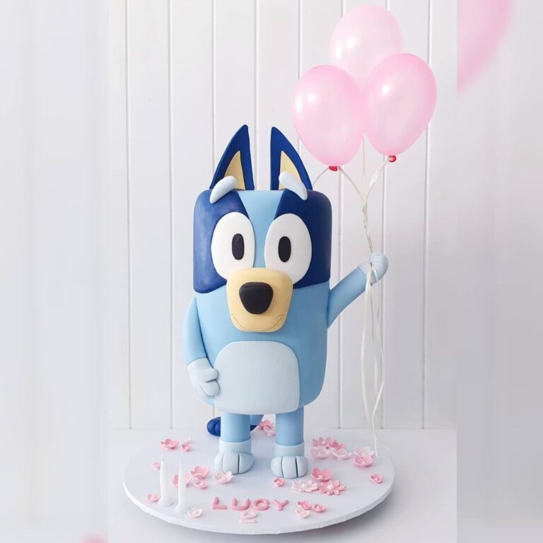 72 Bluey Birthday Cake Ideas That Are Just TOO Cute - That Disney Fam