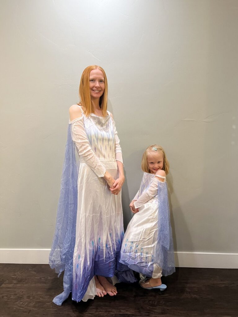 26 Best Mommy And Me Disney Costumes - That Disney Fam