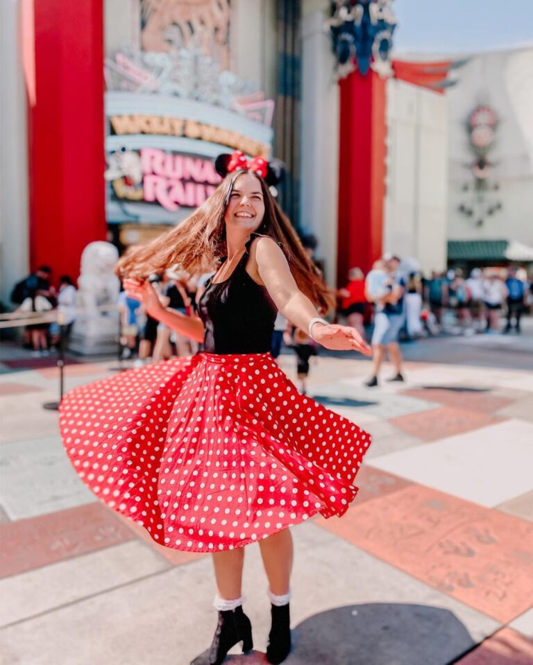13 Best Minnie Mouse Disneybound Outfit Ideas - That Disney Fam
