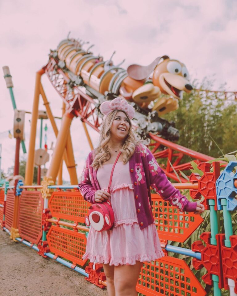 5 Lotso Disneybound Outfits Perfect For All You Huggers - That Disney Fam
