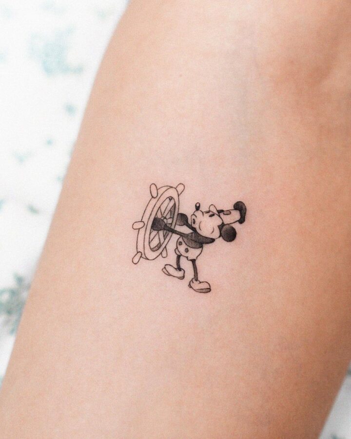 10 Mickey Mouse Tattoos That Are Definitely Magical - That Disney Fam