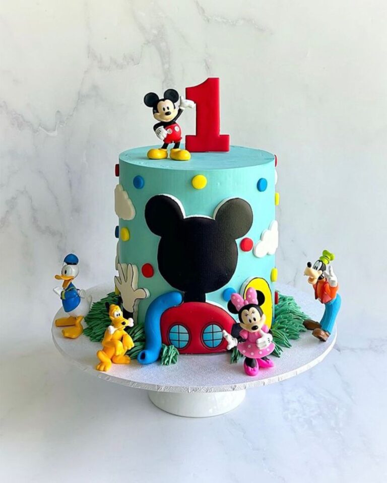10 Mickey Mouse Birthday Cakes That Are The Absolute Cutest - That ...