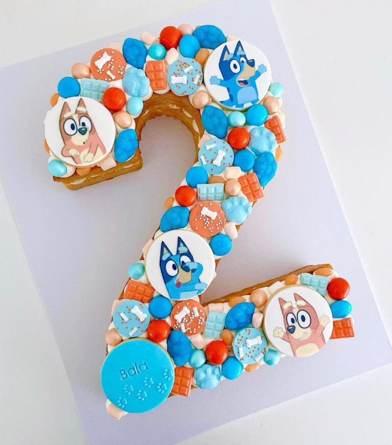 72 Bluey Birthday Cake Ideas That Are Just TOO Cute - That Disney Fam