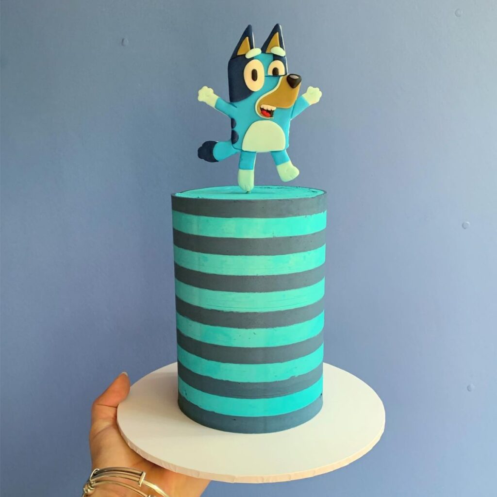 72 Bluey Birthday Cake Ideas That Are Just TOO Cute - That Disney Fam
