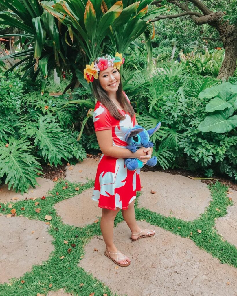 13 Best Lilo & Stitch Disneybound Outfit Ideas - That Disney Fam