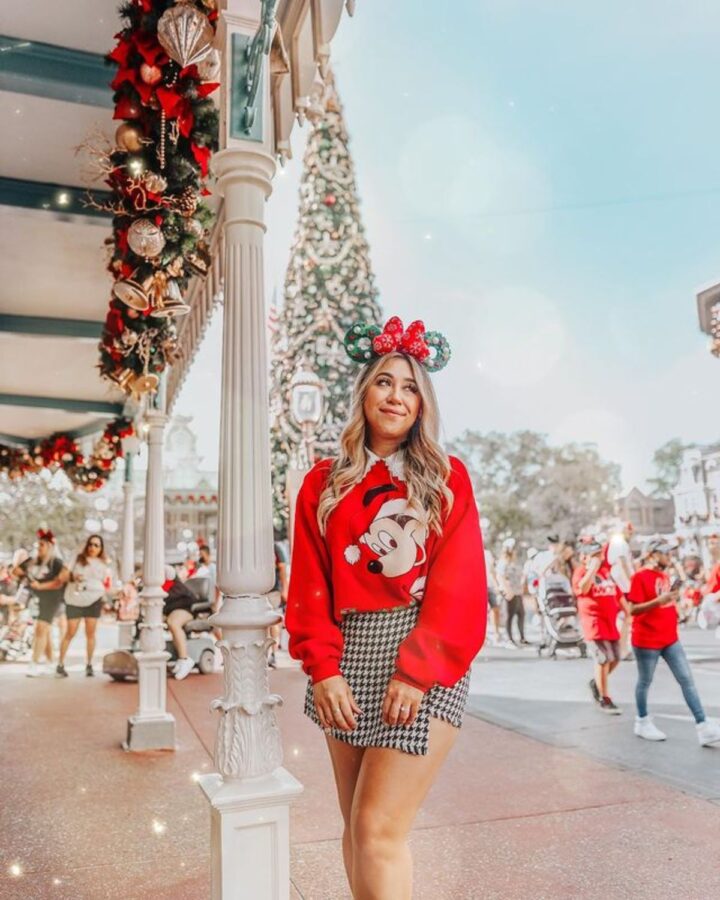 17 Disney World Christmas Outfits You'll Love - That Disney Fam