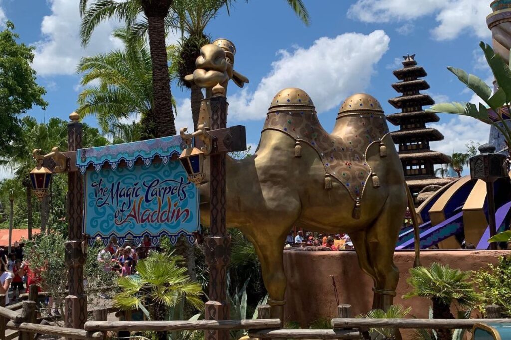 10 Spinning Rides At Disney World - That Disney Fam