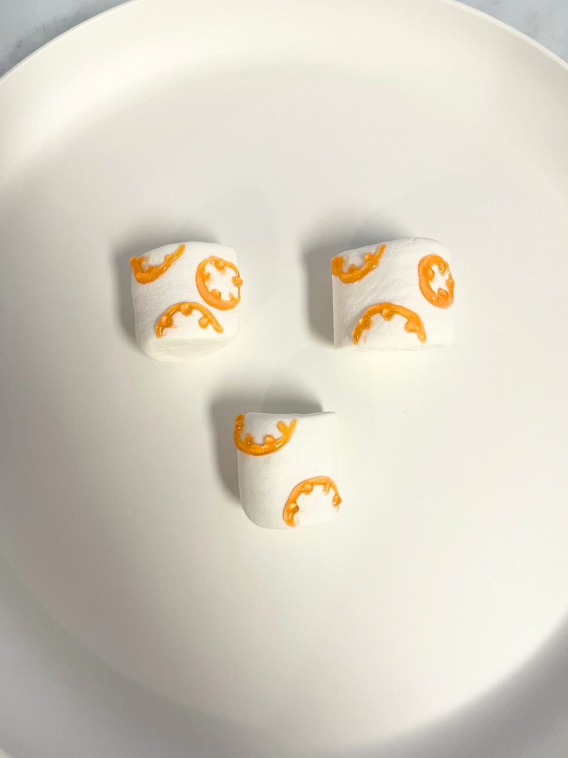 5 Cute And Easy Star Wars Treats You'll Have To Make - That Disney Fam