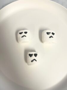 5 Cute And Easy Star Wars Treats You'll Have To Make - That Disney Fam